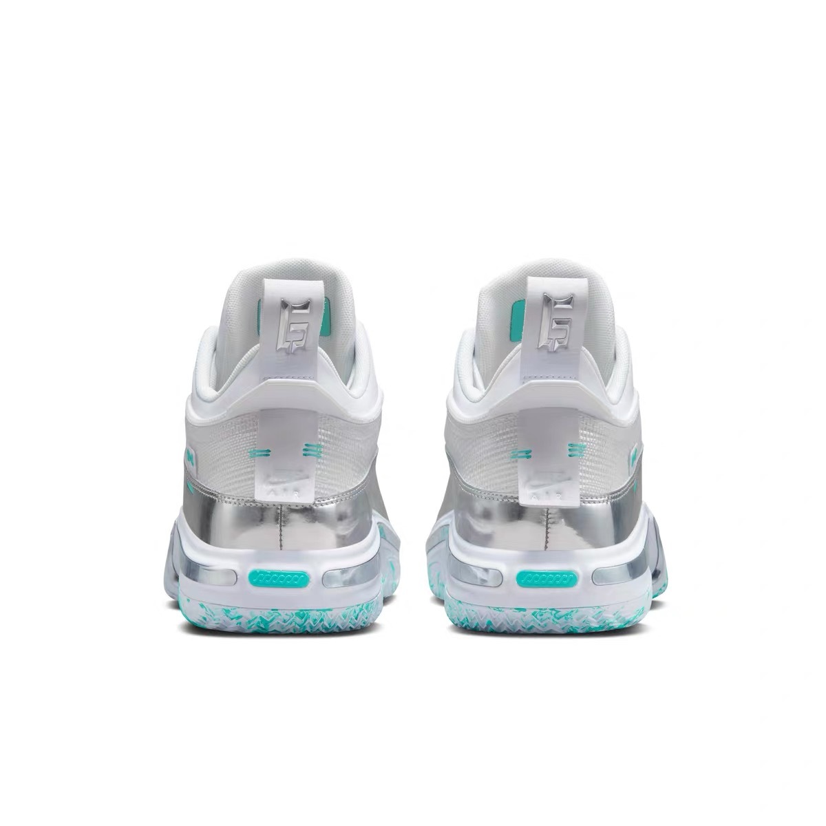 「银角大王」太帅了吧！低帮郭艾伦 AJ36 PE 终于来了！ 球鞋资讯 FLIGHTCLUB中文站|SNEAKER球鞋资讯第一站