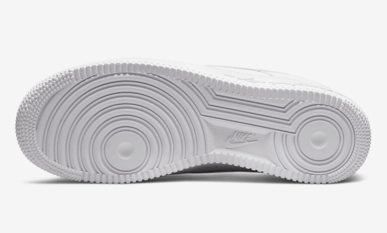 发售日期定了！跳票一年的 Drake x AF1 完整官图曝光！ 球鞋资讯 FLIGHTCLUB中文站|SNEAKER球鞋资讯第一站