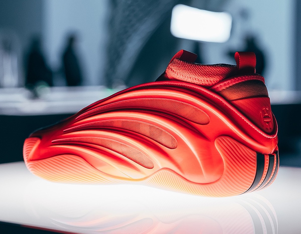 7 月新鞋预告！除 AJ40 首发配色，都在等的 Kobe 6 也来了！ 球鞋资讯 FLIGHTCLUB中文站|SNEAKER球鞋资讯第一站